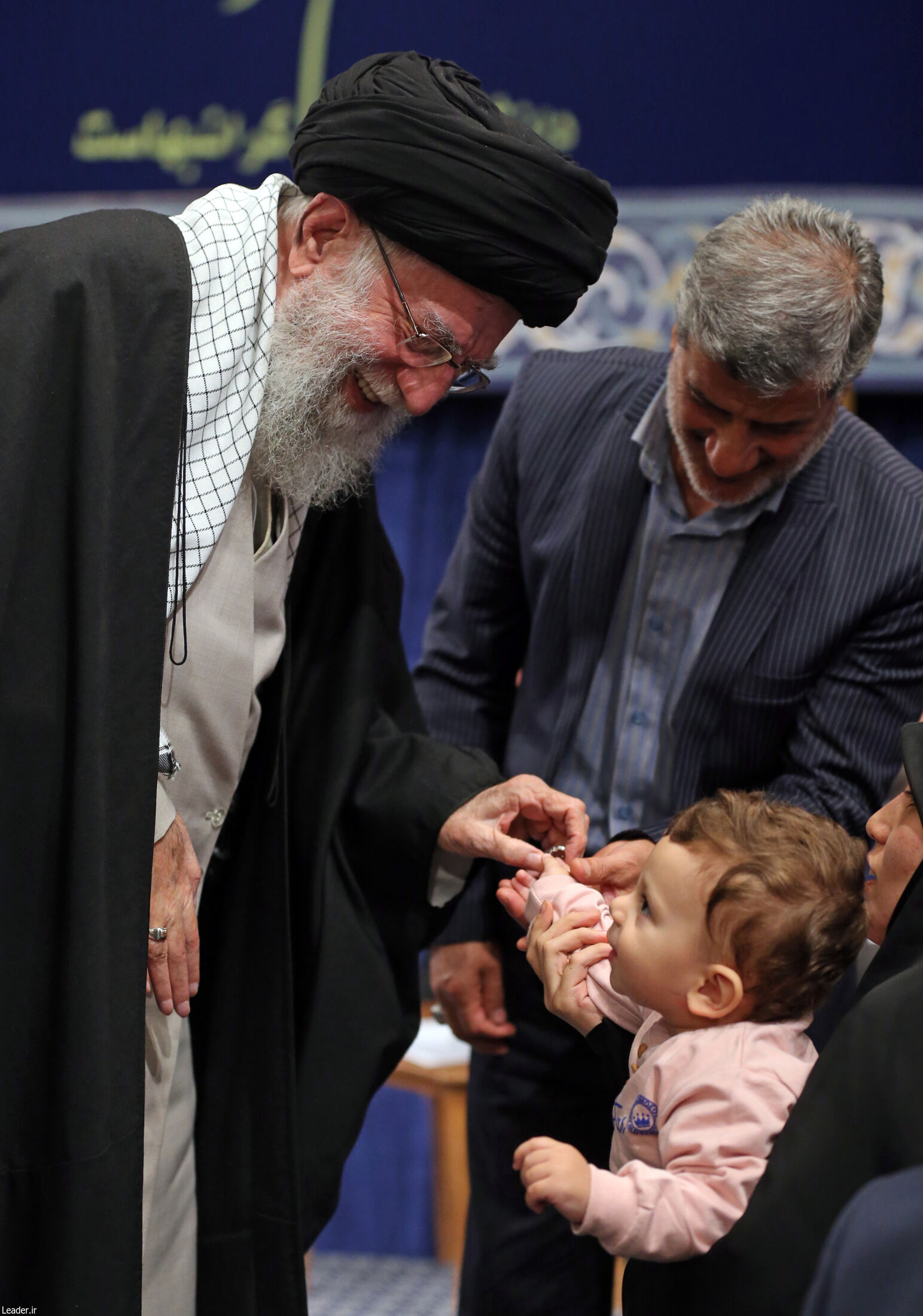 İmam: Bu savaşların kökeninde ABD ve bazı Avrupa ülkeleri var (Foto Galeri)